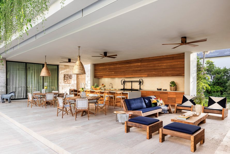 Brazilian-Inspired Modernist Home: Strang Design’s Miami Masterpiece ...