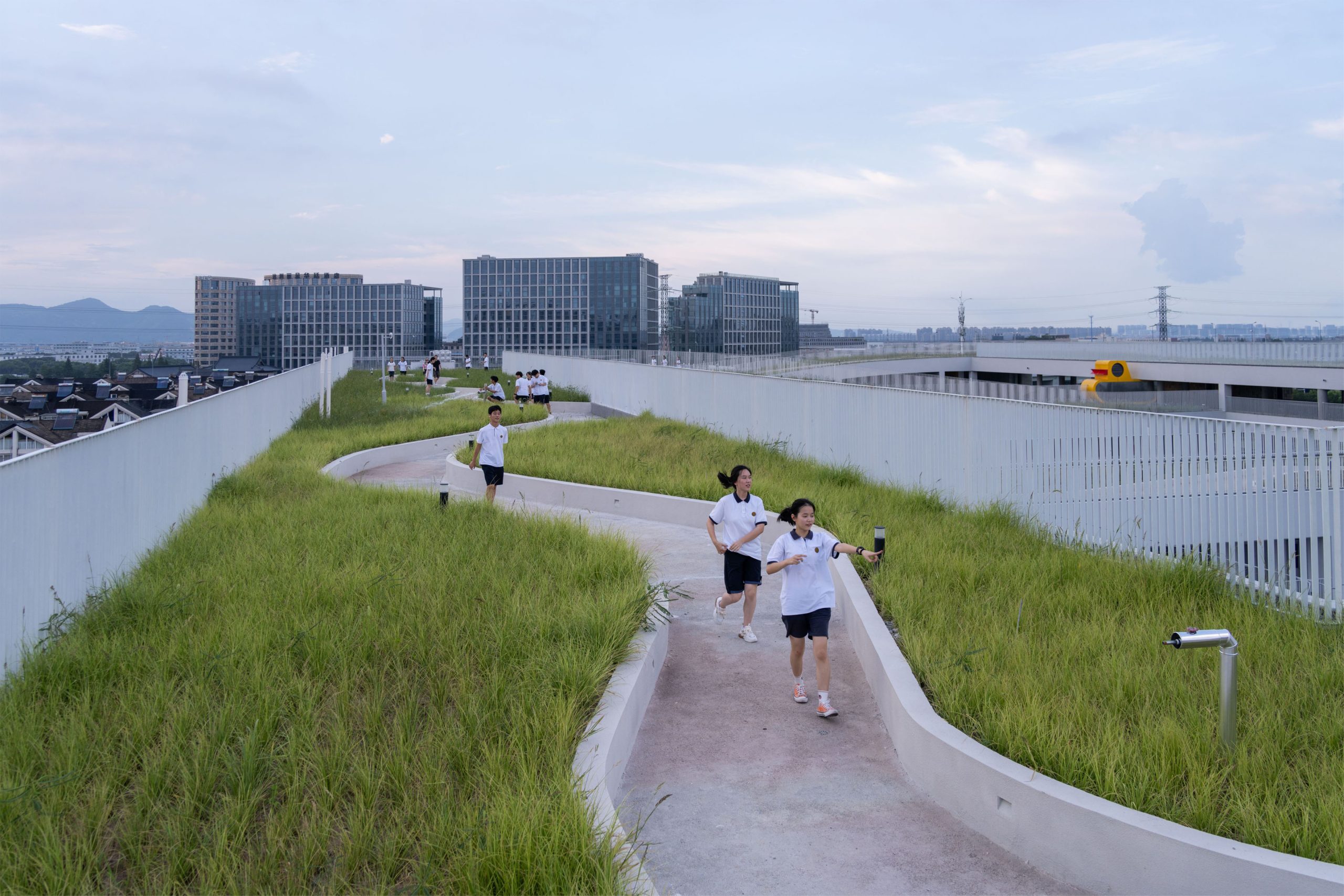 Huizhen High School: 2023 World Building of the Year Triumph
