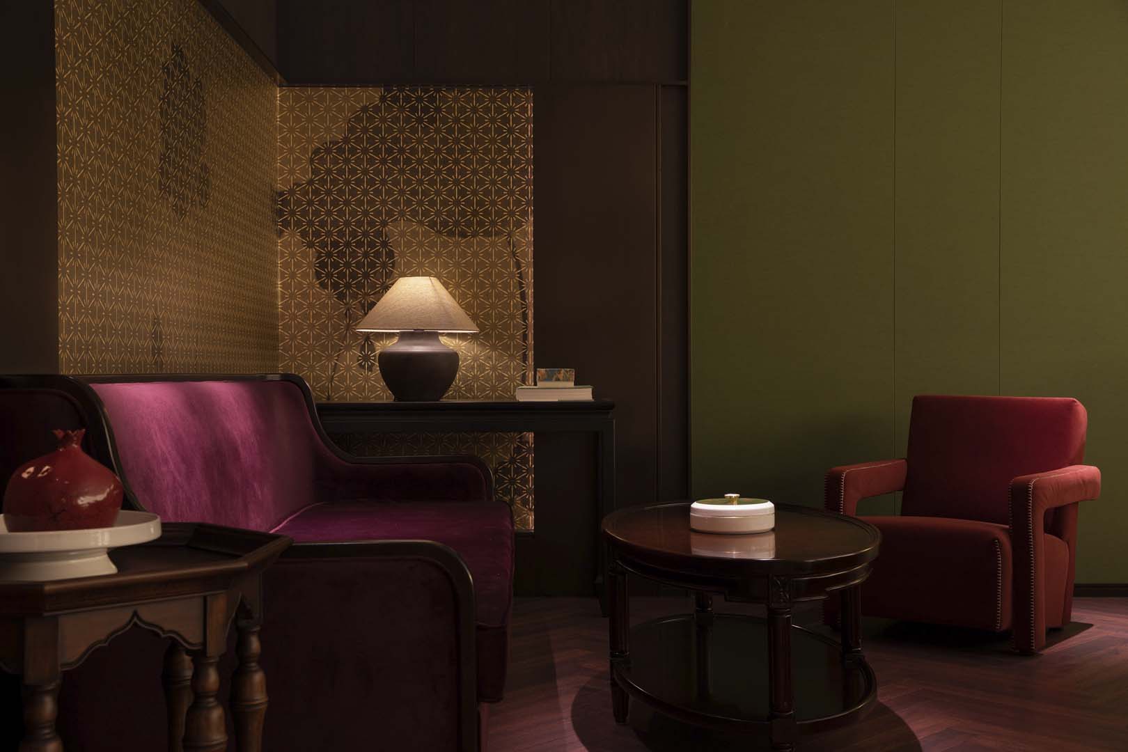 Purple Garden Restaurant: A Fusion of Tradition and Elegance ...