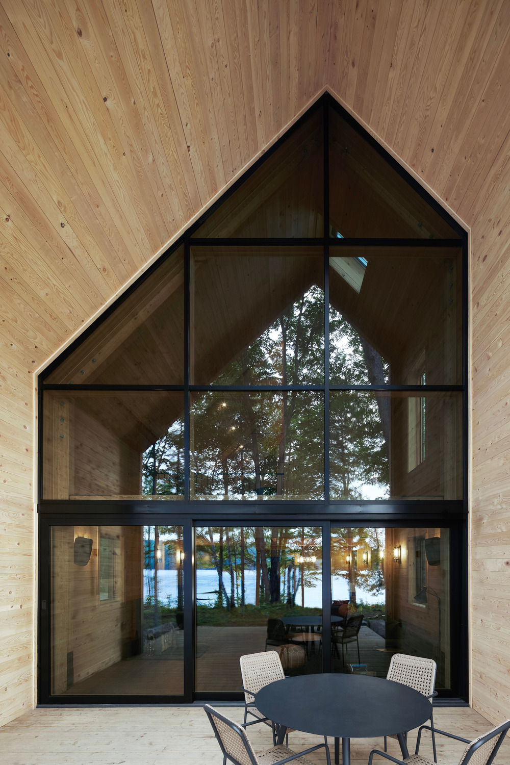 System 02: Award-Winning Modular Cabin Redefines Design
