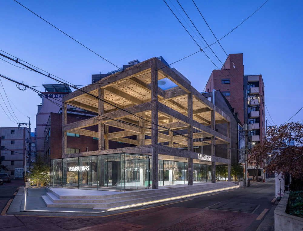 The Award-Winning Tamburins Seongsu Flagship Store